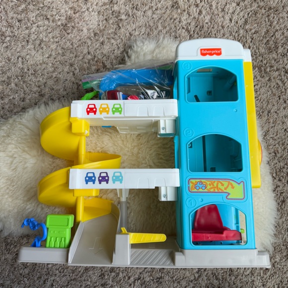 Fisher-Price | Toys | Fisherprice Little People Helpful Neighbors Garage | Poshmark